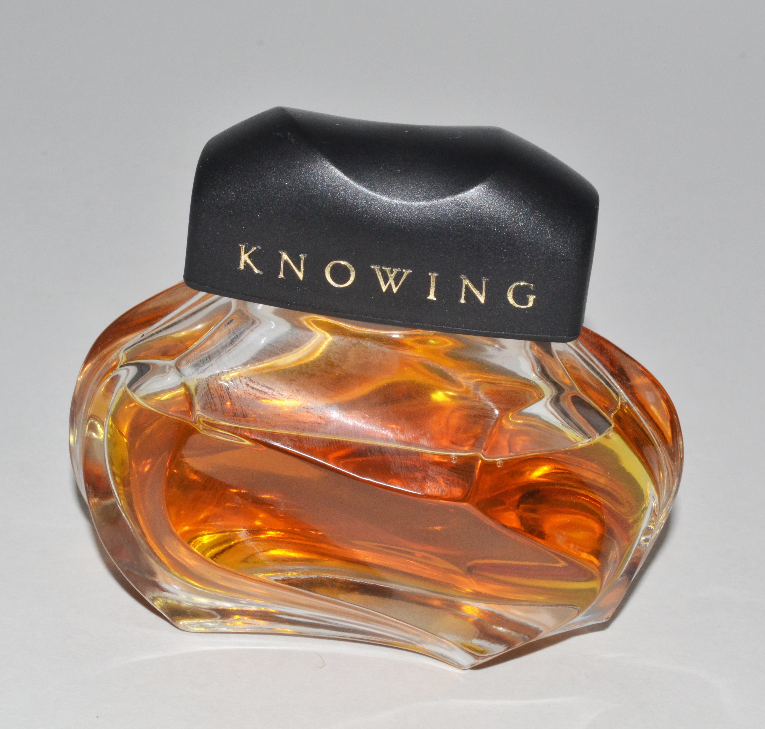Vintage Knowing Eau De Parfum By Estee Lauder – Quirky Finds