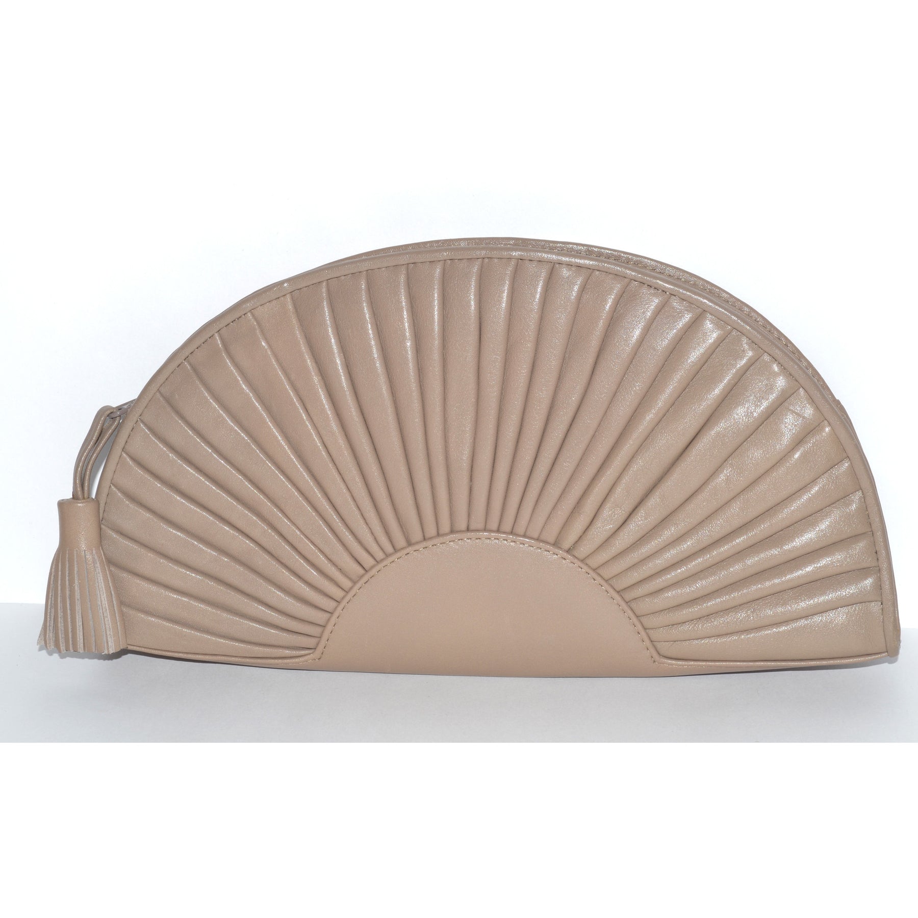 Vintage Taupe Leather Fan Purse – Quirky Finds
