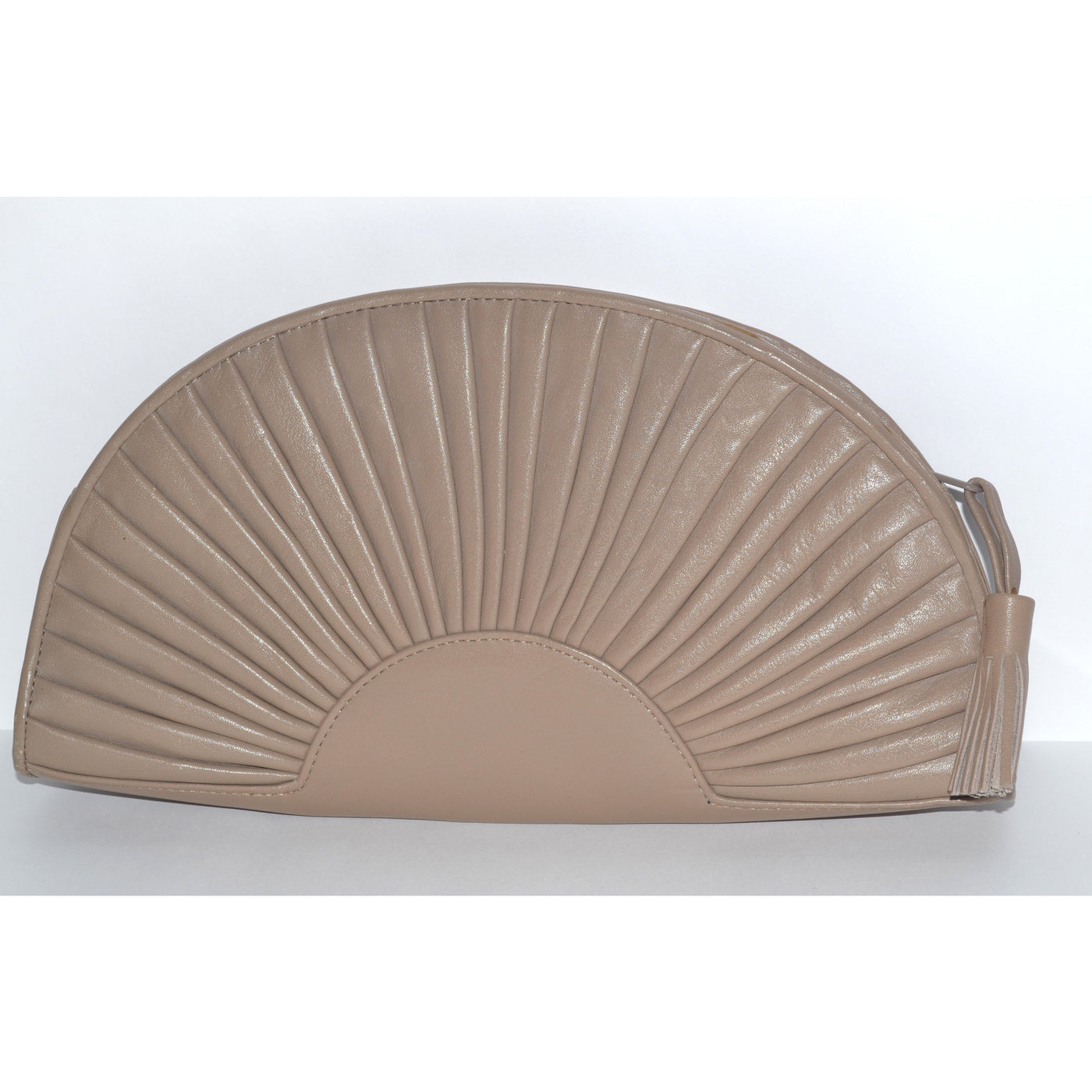 Vintage Taupe Leather Fan Purse – Quirky Finds