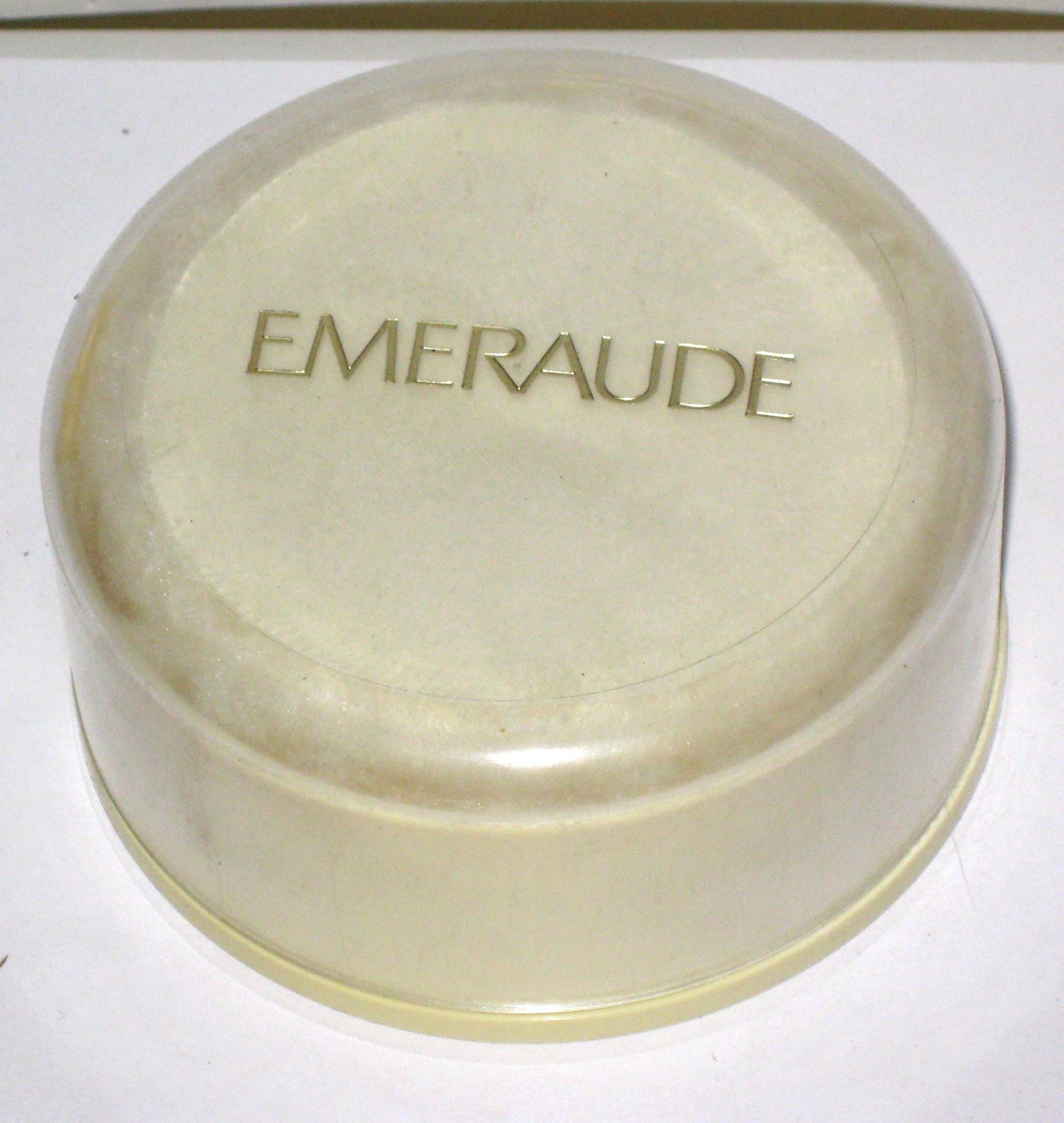 Coty Emeraude Dusting Powder – Quirky Finds
